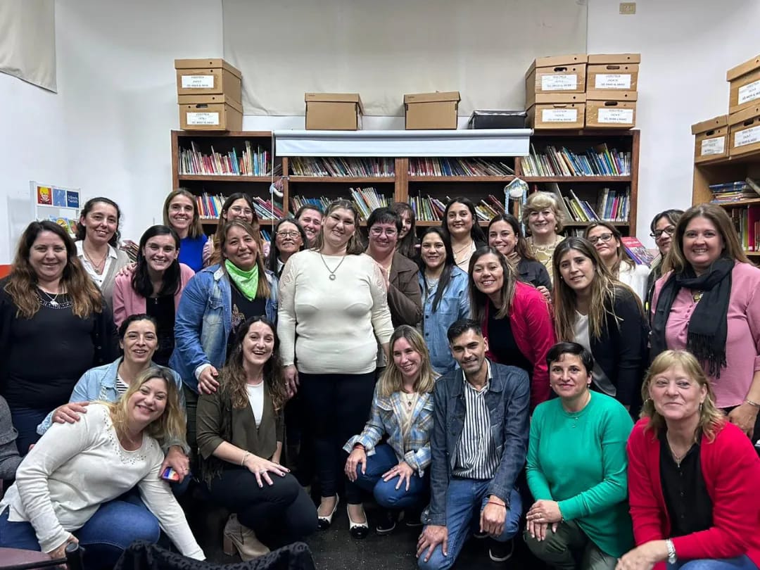 Sofía Romero presentó "Los Cuentos de Don Atilio" - Master News