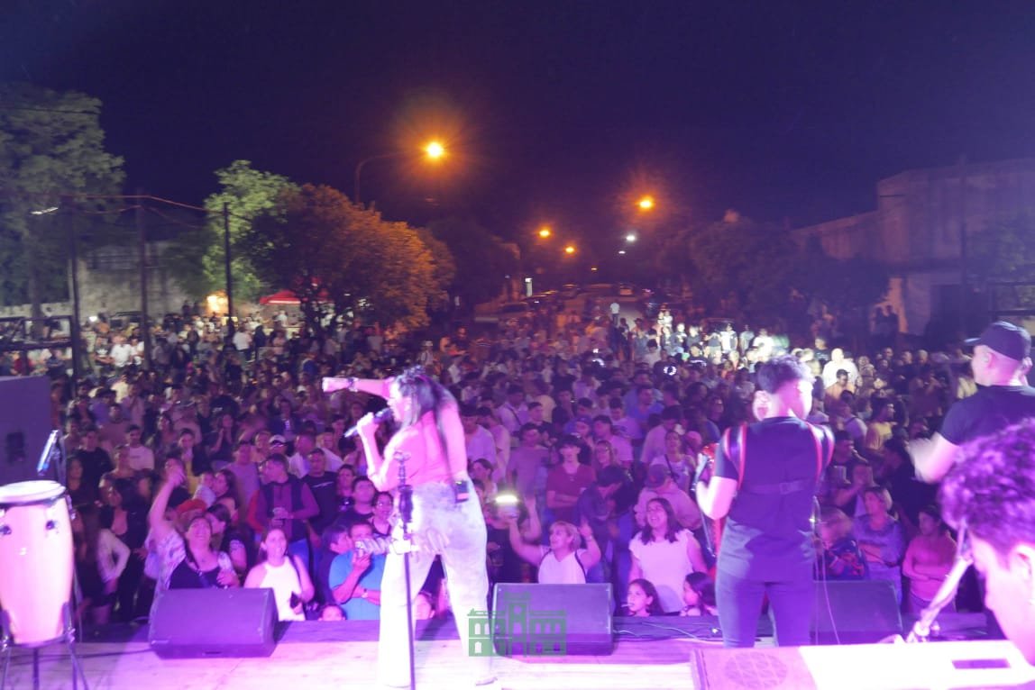 González Moreno celebró su Aniversario con una gran fiesta - Master News